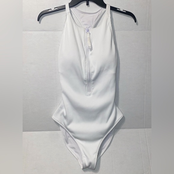 Fabletics | Swim | Fabletics Zip Front Ribbed Racerback One Piece N ...